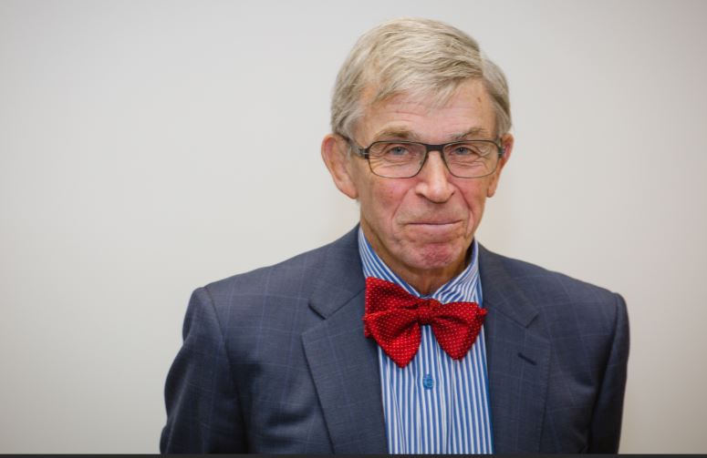 Dr Michael Stephen - Vascular Surgeon | HealthShare