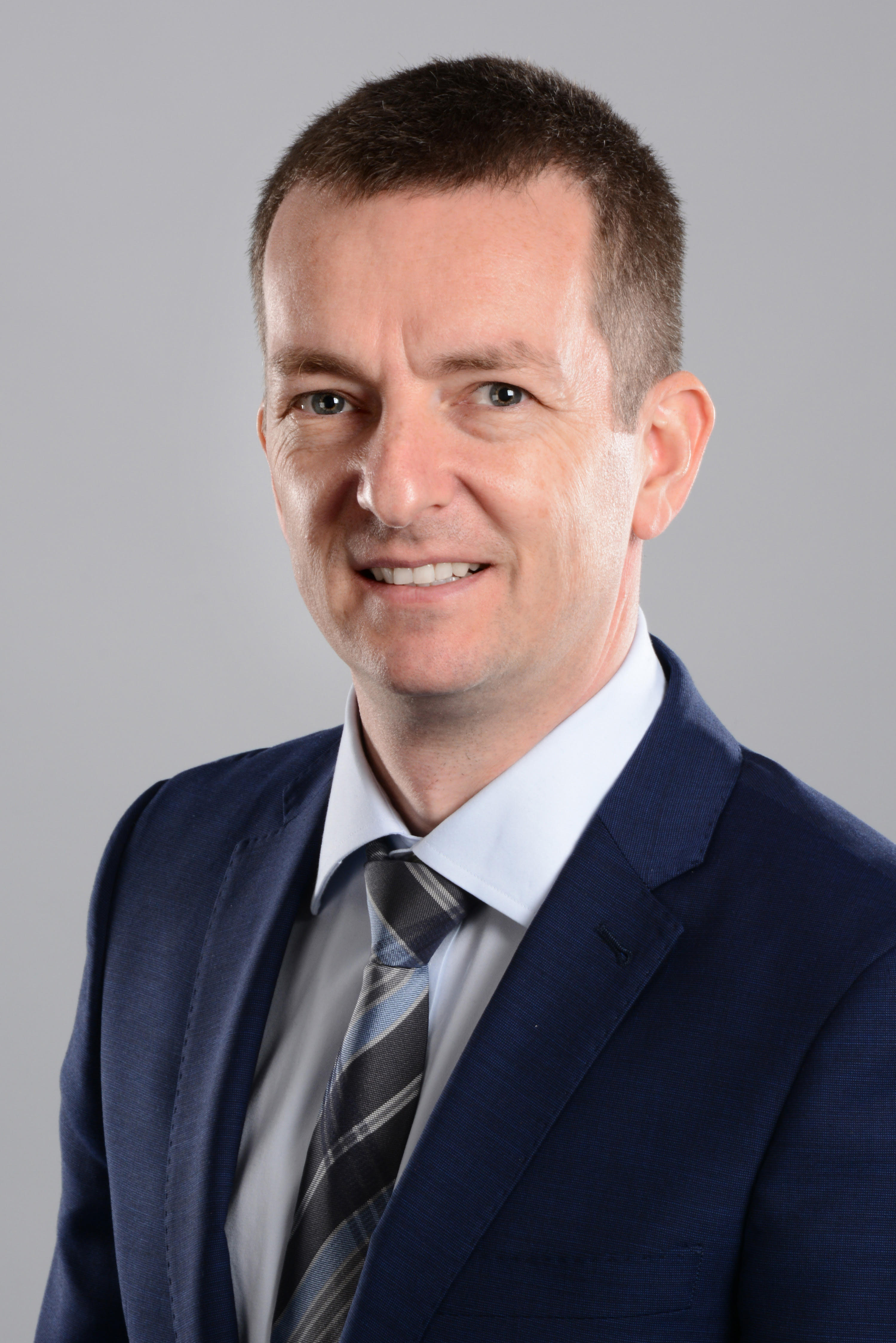 Dr Anthony Samson - Orthopaedic Surgeon - Bedford Park | HealthShare