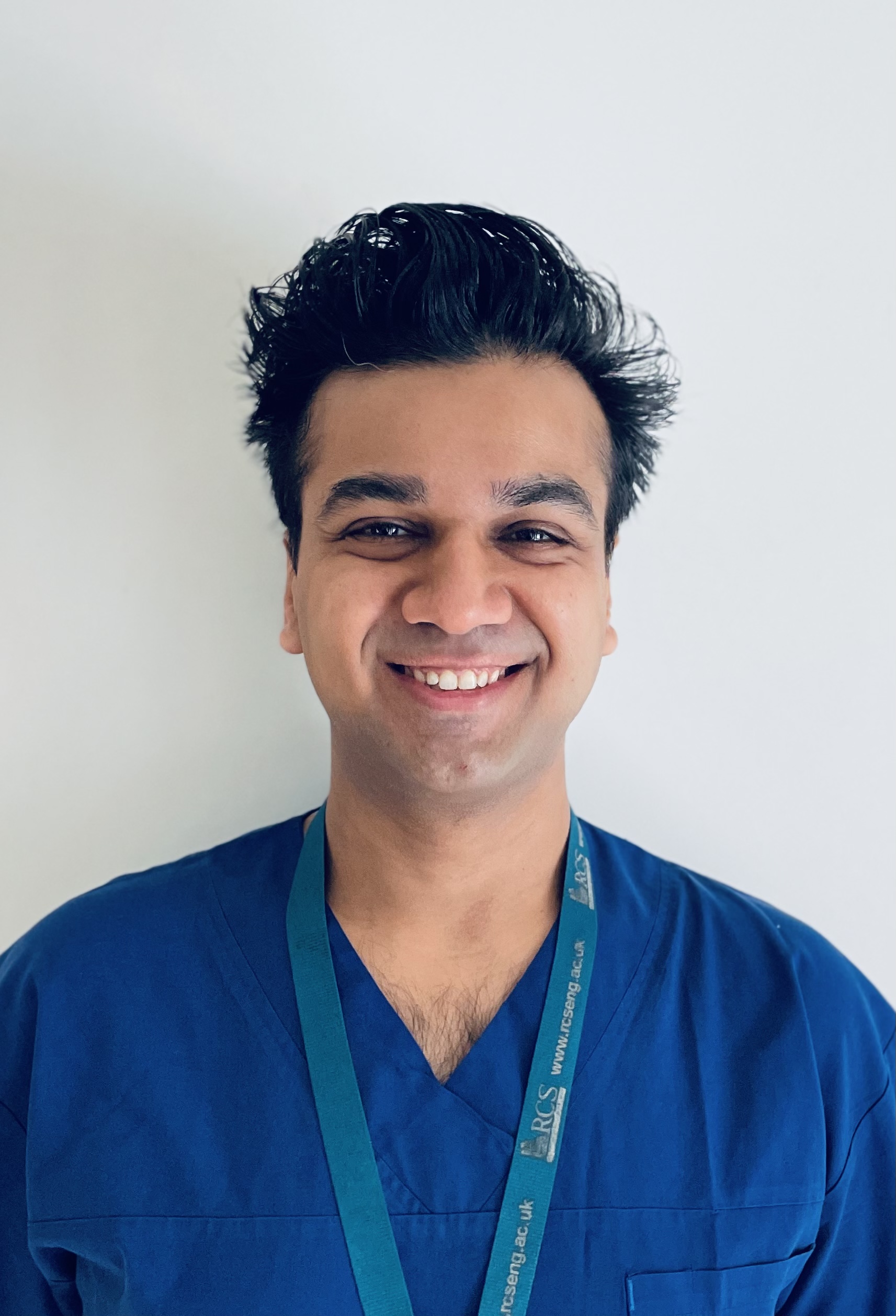 Dr Nav Aggarwal - Surgeon - Rozelle NSW 2039 | HealthShare