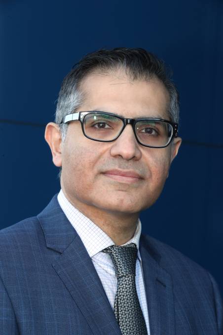 Dr Mohammad Azari - Cardiothoracic Surgeon - Liverpool | HealthShare