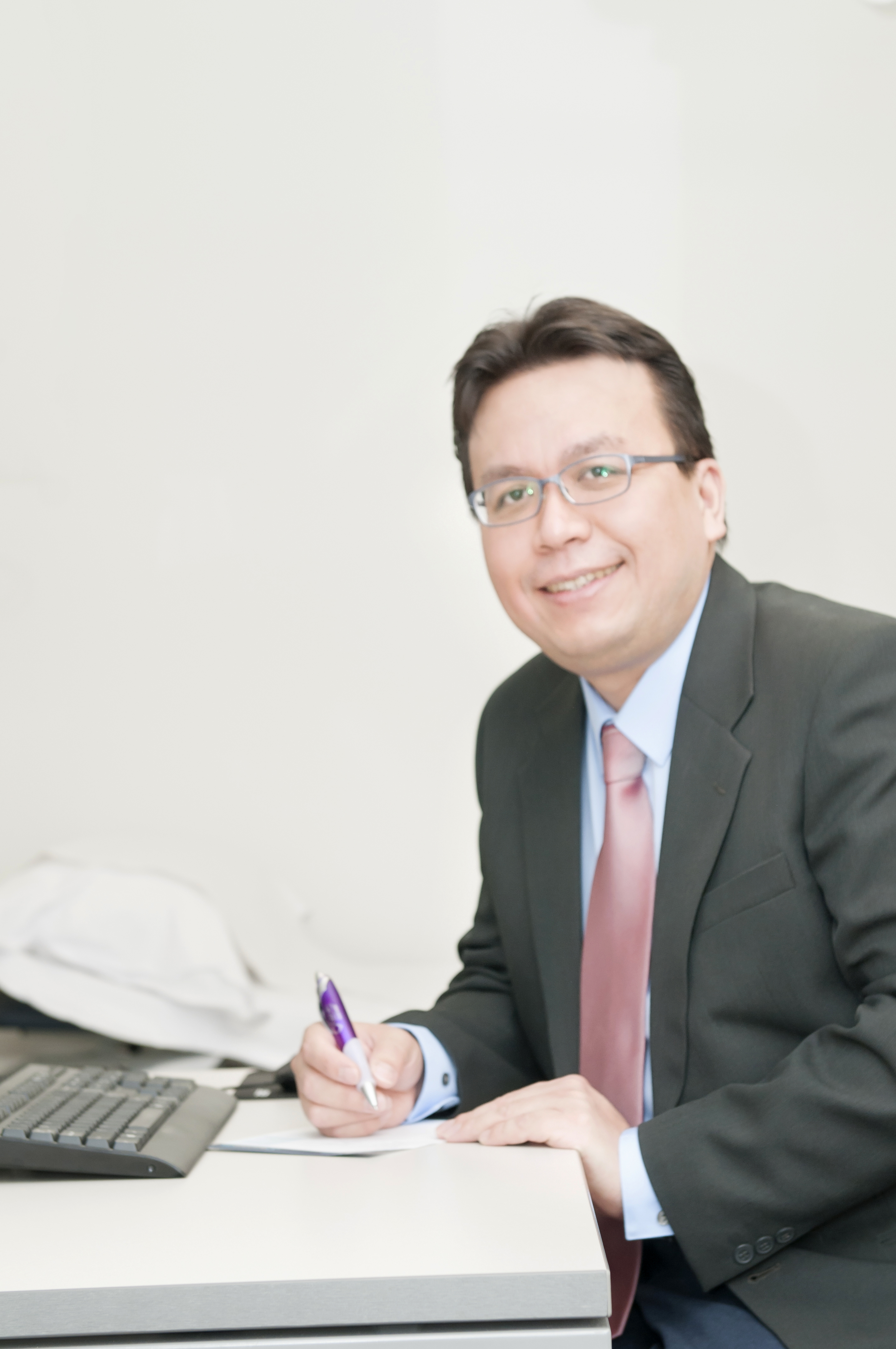 Dr Erlich Sem - Obstetrician - Southport 4215 | HealthShare