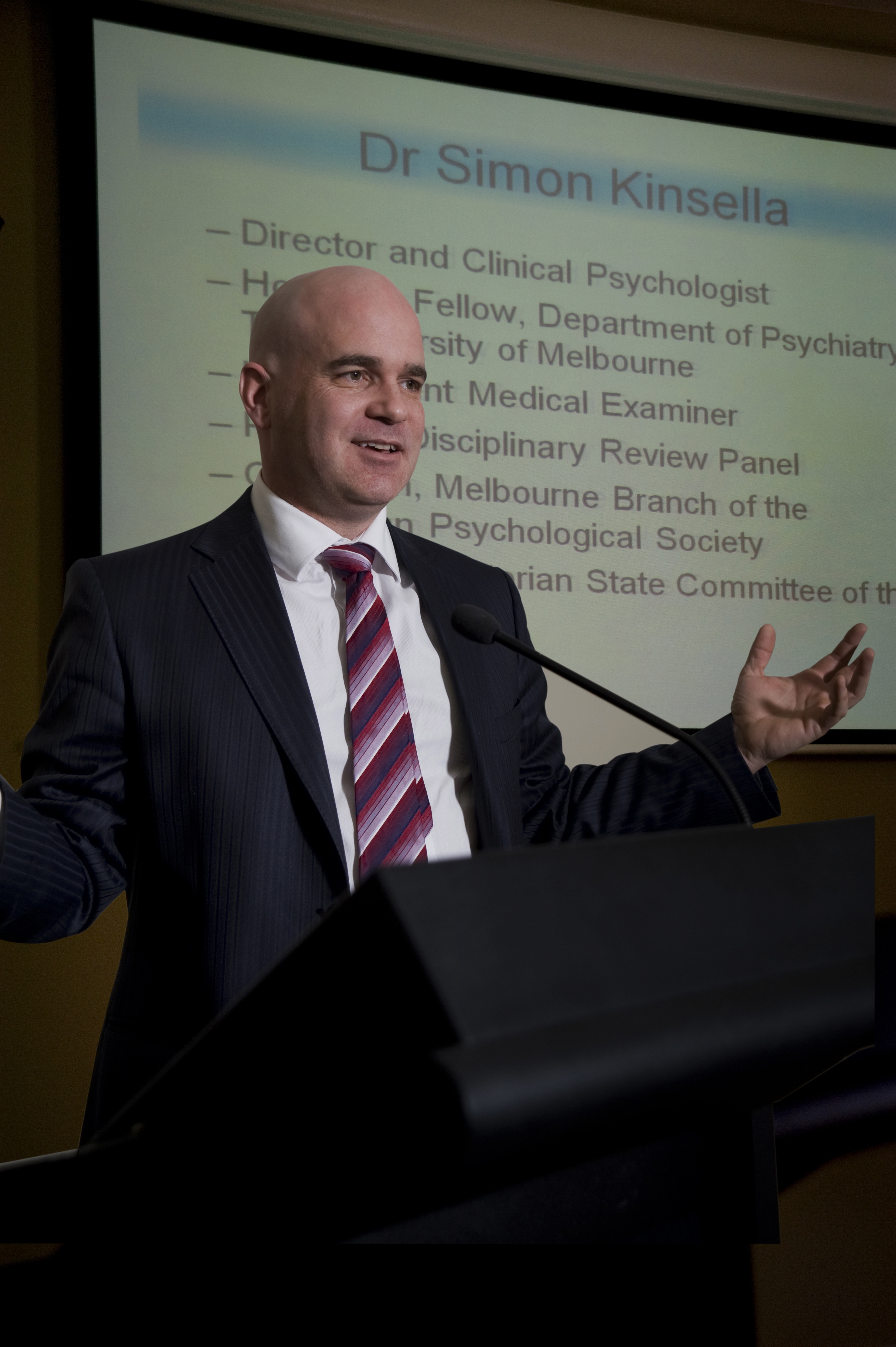 Dr Simon Kinsella - Psychologist - Melbourne | HealthShare