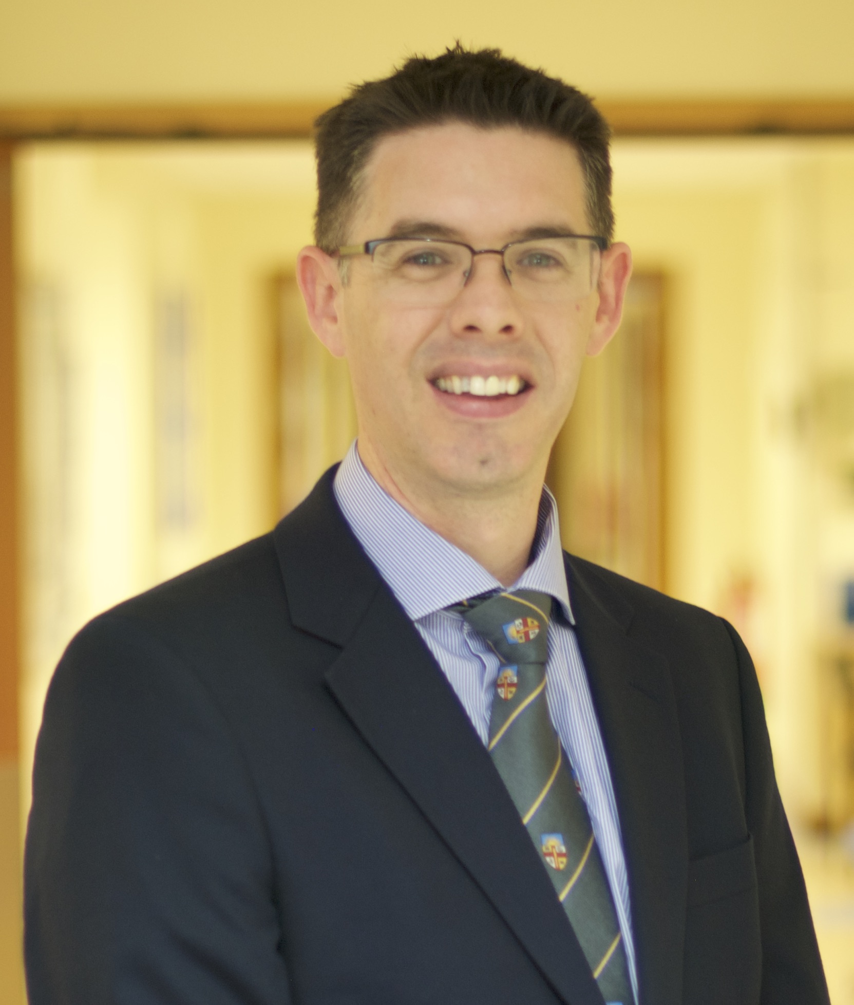 Dr Stephen Kelly - Ear Nose and Throat Surgeon - Springfield Central ...