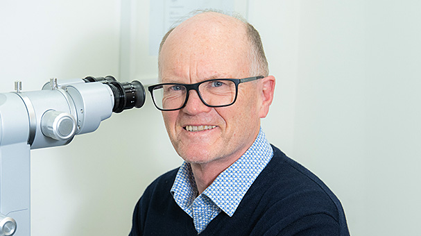 Dr David Handley - Ophthalmologist - North Adelaide | HealthShare